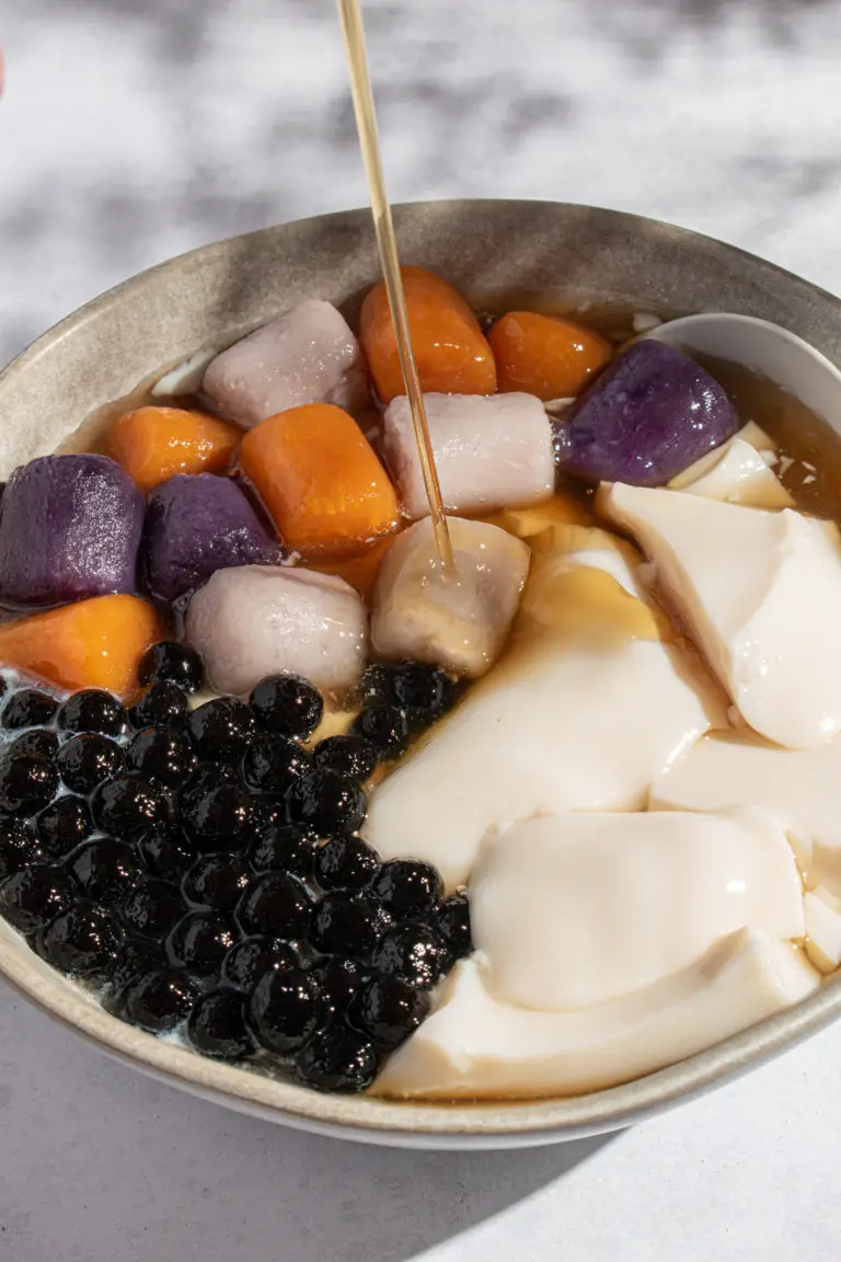 Easy Shortcut Chinese Tofu Pudding / Douhua (豆花 /豆腐花)