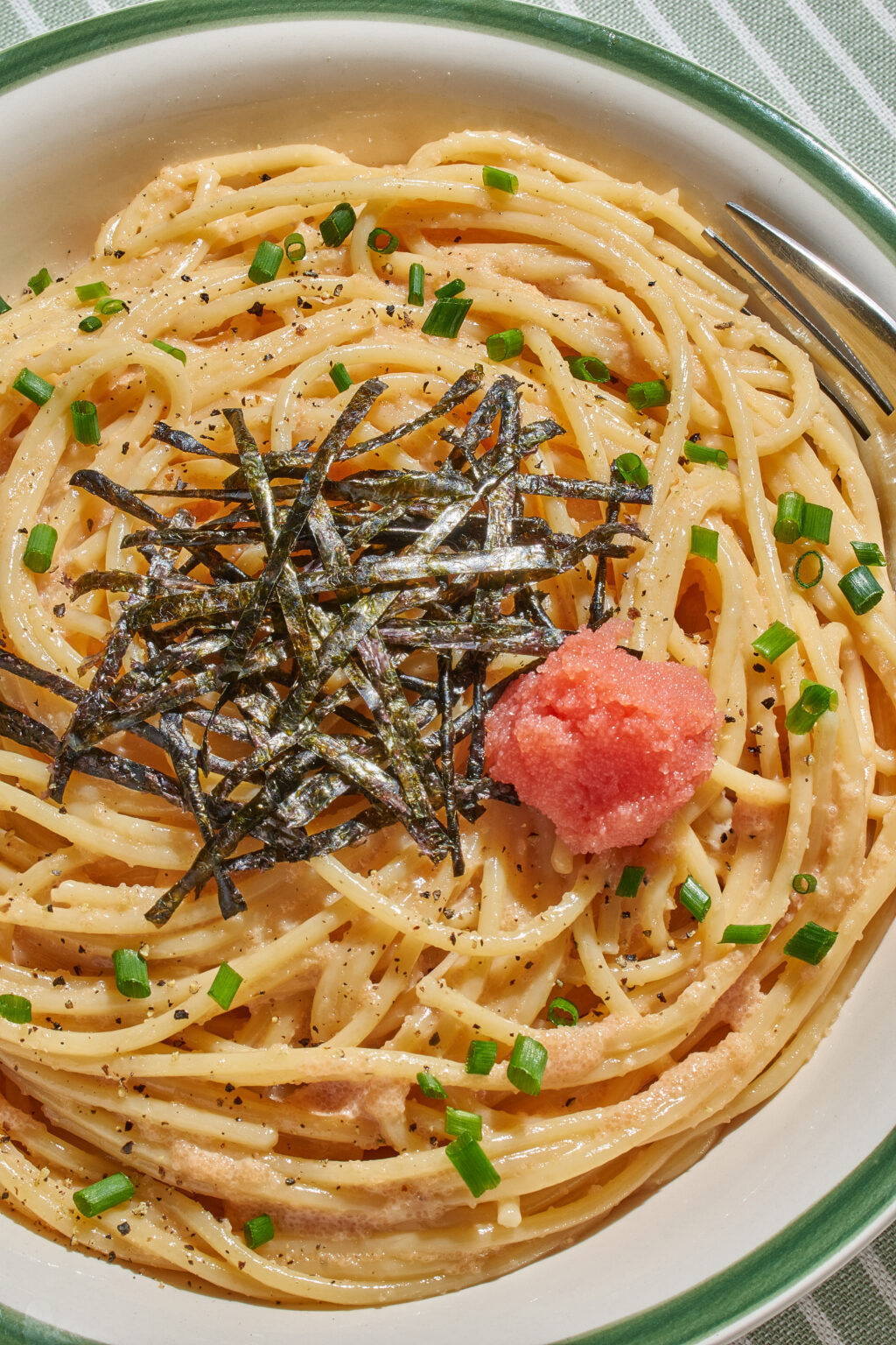 Creamy Japanese Mentaiko Pasta (明太子パスタ)