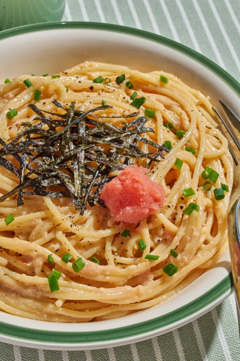 Creamy Japanese Mentaiko Pasta (明太子パスタ)