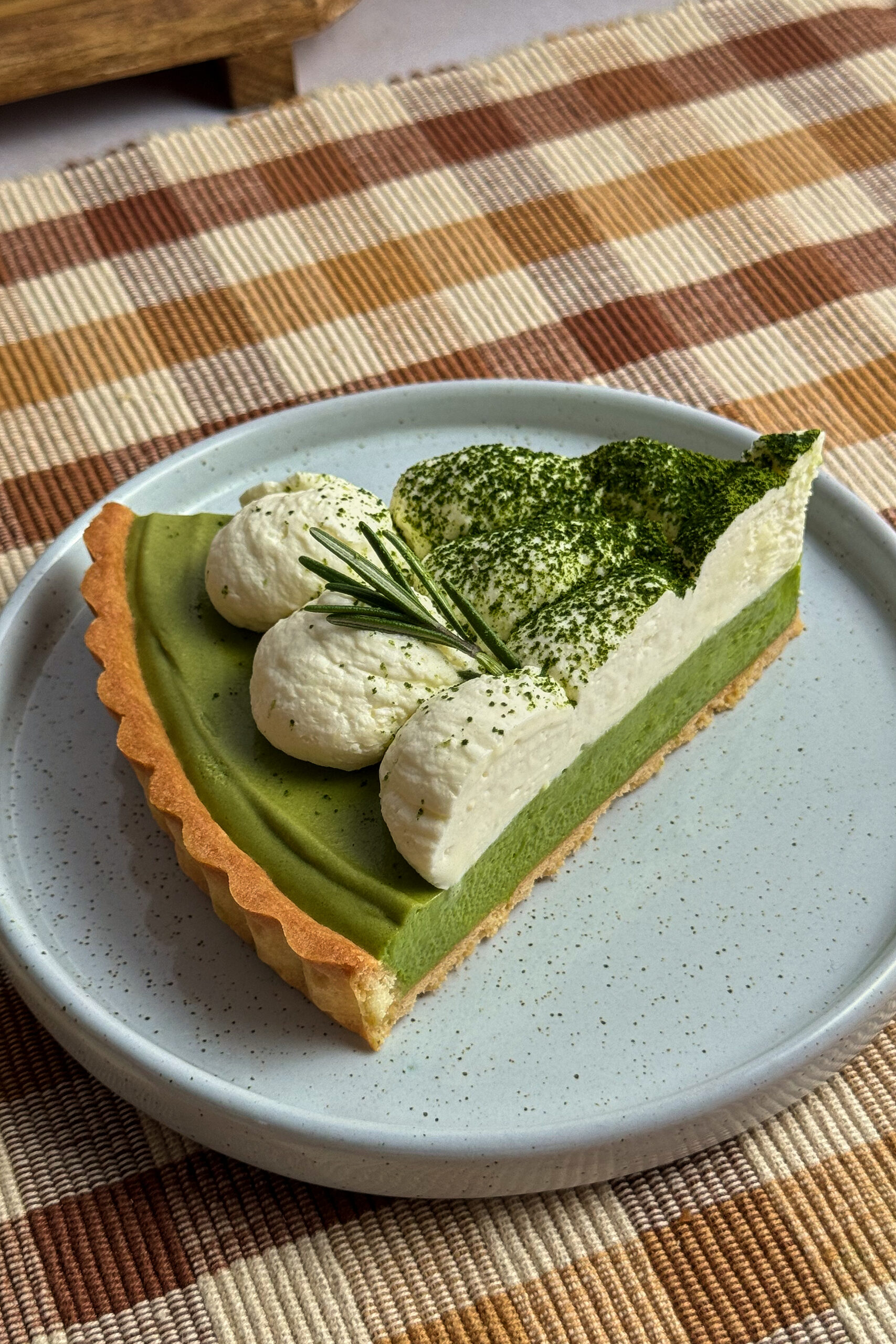 Easy Matcha Cheesecake Tart - EricTriesIt