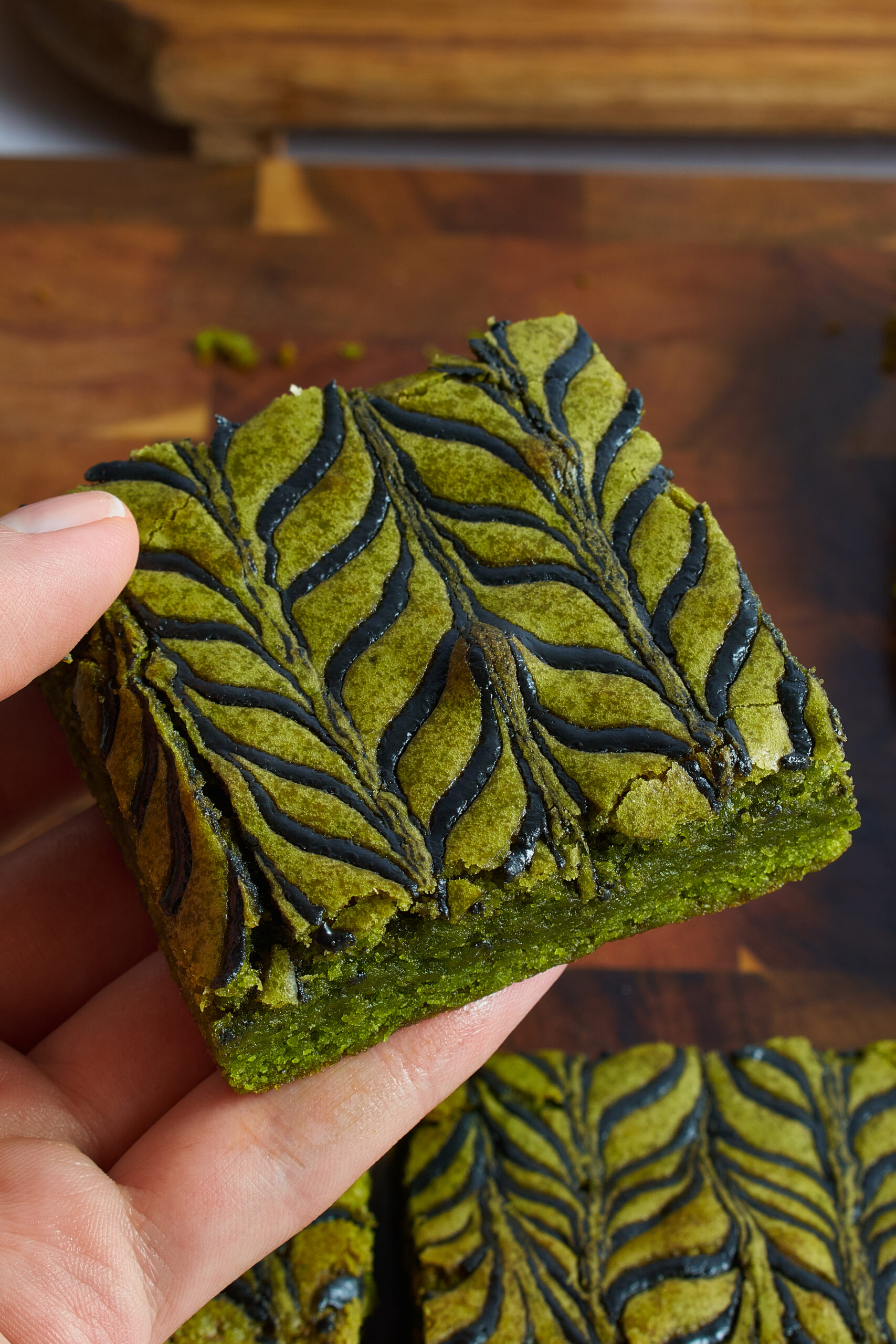 Chewy Black Sesame Matcha Brownies - EricTriesIt